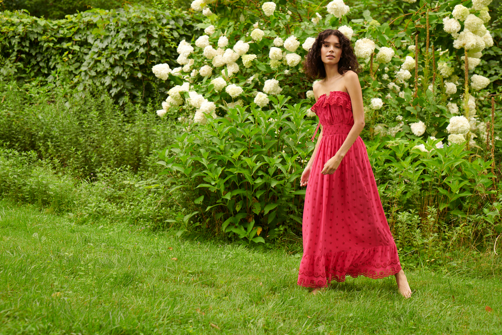 Get The Best Trendy Clothes And Contemporary Womens Clothes At Stell ...